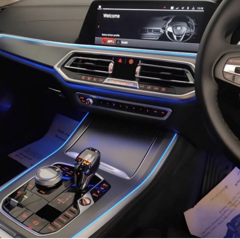 BMW G05 X5 Complete Glass Swarovski Glass application Crafted clarity ...